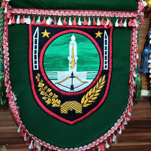 Jual bendera bordir logo sekolah - Kota Surakarta - Rie Channel | Tokopedia