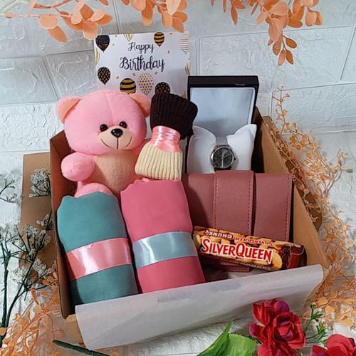 Jual Hampers Hijab Hampers Wisuda Hampers Ultah Hampers Anniversary ...