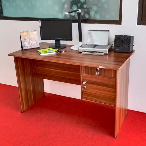 Jual MEJA SATPAM MEJA KANTOR MEJA TULIS MEJA SECURITY MT 128 MT 130 ...