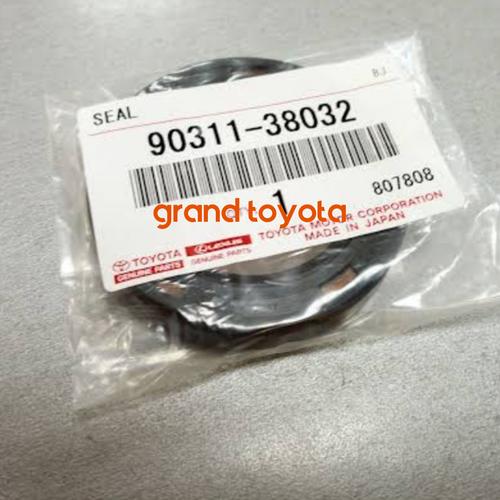 Jual SEAL PINION GARDAN INNOVA HILUX HIACE 90311-38032 ORIGINAL - Kab ...
