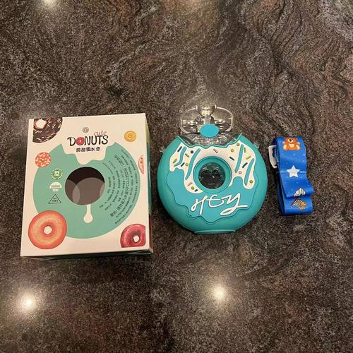 Jual Botol Air Minum DORAEMON HELLO KITTY Portable Anak Bentuk Donat ...