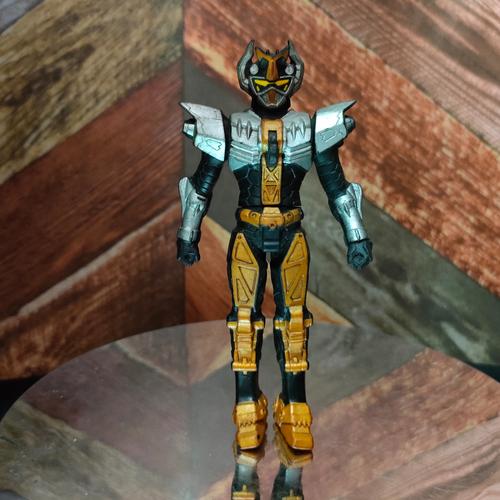Jual FIGURE SOFT VINYL RHS SUPER SENTAI GO BUSTER BEAST MORPHER SKALA ...