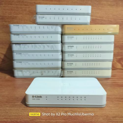 Jual switch hub 8 port Gigabit D-Link DGS 1008a - dlink 8port ethernet ...