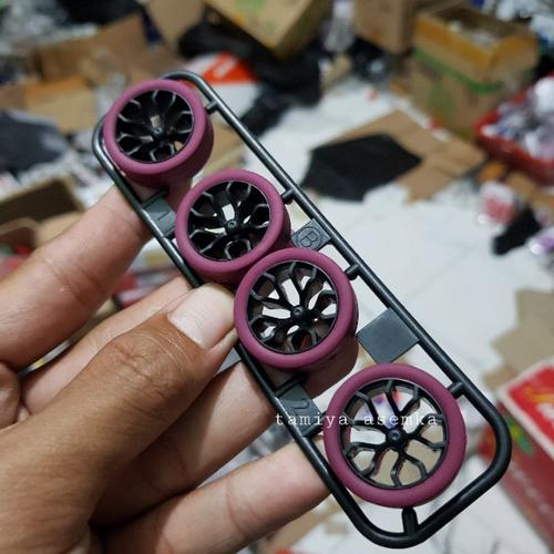 Jual TAMIYA BAN MAROON VELG CARBON Y SPOKE MEDIUM - Jakarta Barat ...