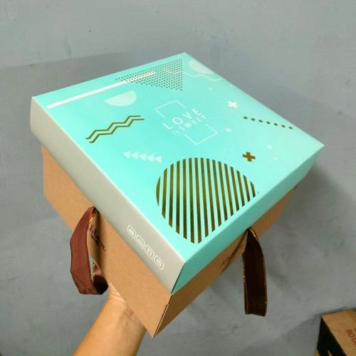 Jual Cake Box/Packaging kue/kotak Kue/kemasan kue Ribbon Double Wall uk ...