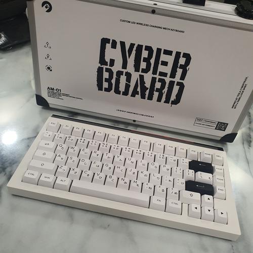 Jual Cyberboard R3 - White Cloud - Kab. Sidoarjo - Barang Thrift Tim ...