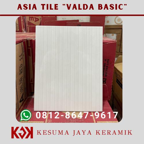 Jual Keramik Dinding Kamar Mandi 20x25 Asia Tile Valda - Jakarta Barat ...