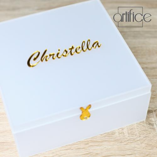 Jual Box Akrilik Exclusive Hampers / Gift Box. Custom Text Cutting ...
