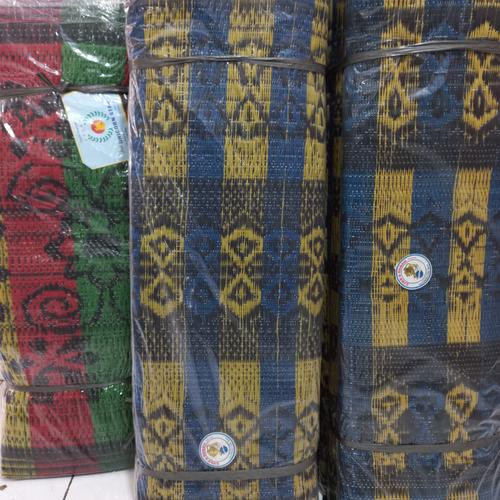 Jual Tikar Plastik - Tiker Plastik Ukuran 1,75 meter x 2 meter - Kota ...