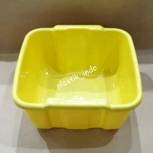Jual Baskom Segi Plastik 9 Liter | Baskom Kotak Warna Warni - Kuning ...