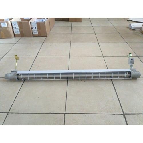 Jual Lampu TL Explosion Proof Light BAY51 1x18W Helon Eq Warom HRLM ...