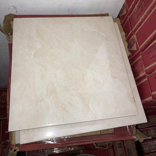 Jual Keramik 30x30 Glossy Asia Tile Zigma Cream - Kab. Bogor - TB ACC ...