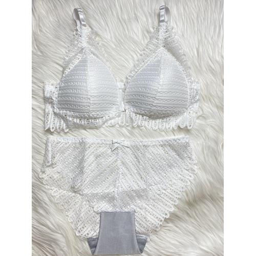 Jual BH Bra Lace Push Up Tanpa Kawat CD Celana Dalam Kancut Pakaian ...