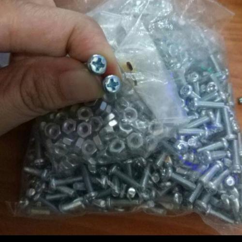 Jual mur baut socket spikon mur baut sanken toshiba panjang 1.5cm - Kab ...