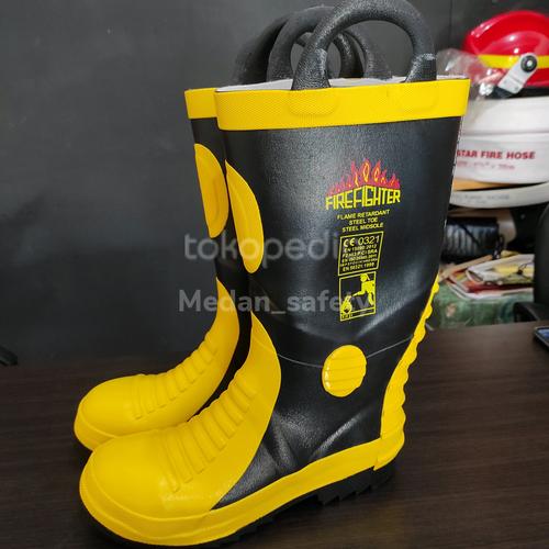 Jual Sepatu Safety Boots Pemadam Kebakaran - 43 - Kota Medan - Medan ...