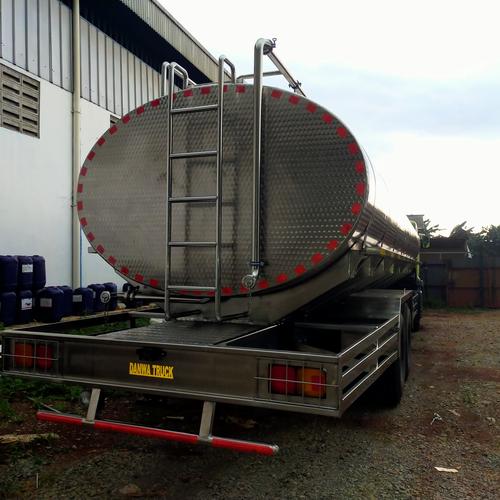 Jual TRUCK TANGKI SUSU, JUAL TANGKI SUSU, TANGKI SUSU MURAH, TANGKI ...