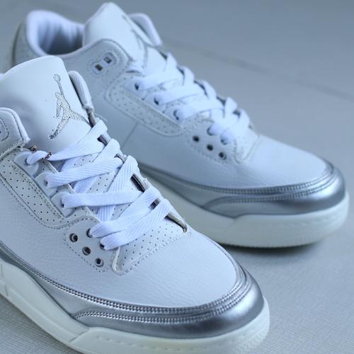Jual sepatu sneaker pria jordan 3 putih silver - Kota Bandung ...