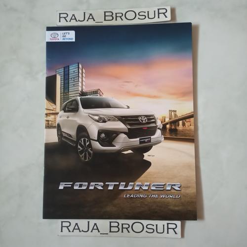 Jual Poster brosur katalog booklet Toyota New Fortuner 2018 - Kab ...