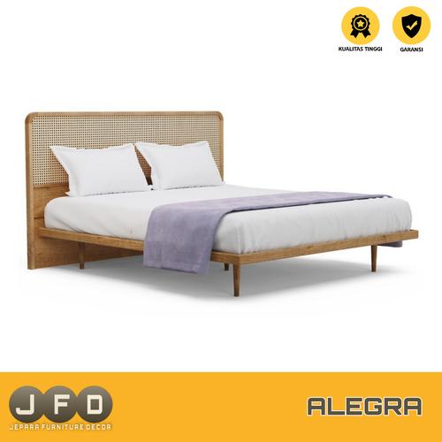 Jual Dipan Tempat Tidur Rotan Minimalis Ranjang Rotan Alegra Bed Frame ...