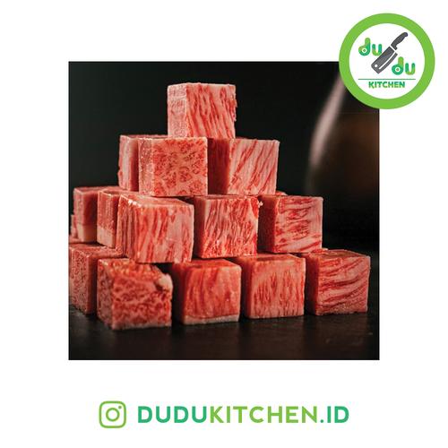 Jual (Wagyu) Beef Saikoro - Cube 3x3 Meltik Daging Sapi Yakiniku BBQ ...