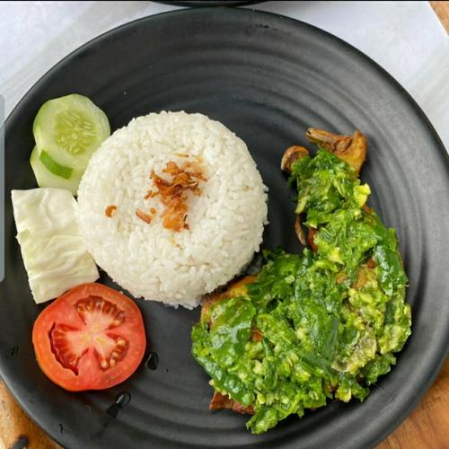 Ayam Sambal Ijo