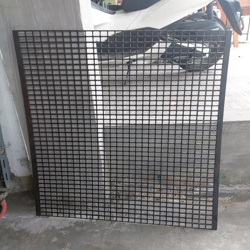 Jual Plat Lubang Besi Bolong Perforated Persegi Ukuran 60cm x 60cm ...