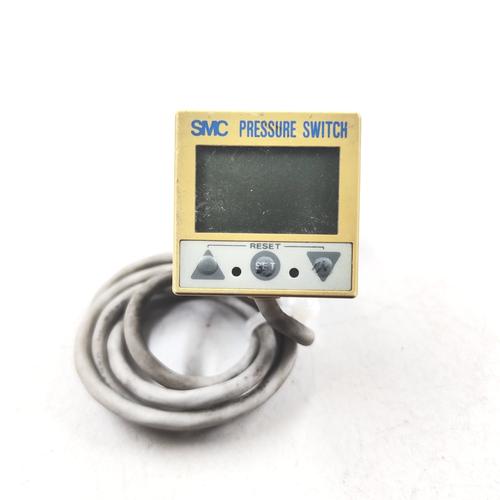 Jual SMC ZSE4B-01-25 -101kPa Vacuum Digital Pressure Switch Sensor ...