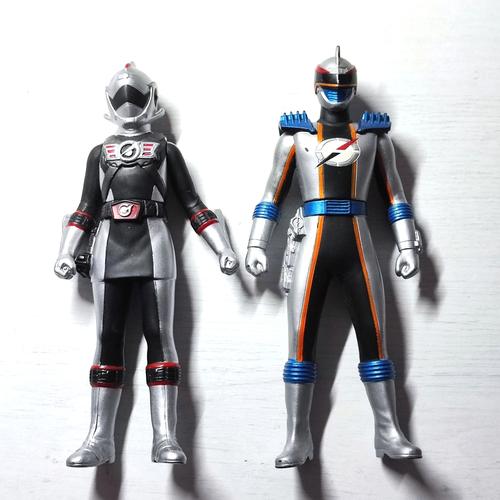 Jual SET GOGO SENTAI BOUKENGER SILVER FIGURE SUPER SENTAI BANDAI 14 CM ...