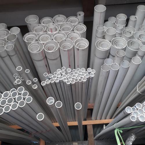 Jual pipa pvc 1 1/4 ; 1 1/2 inch @1 lonjor 4 meter - 1.1/2 inch - Kota ...