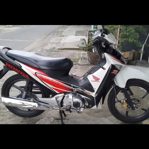 Jual cover body Supra x 125 lama hitam putih - Kota Depok - bulbulmotor ...