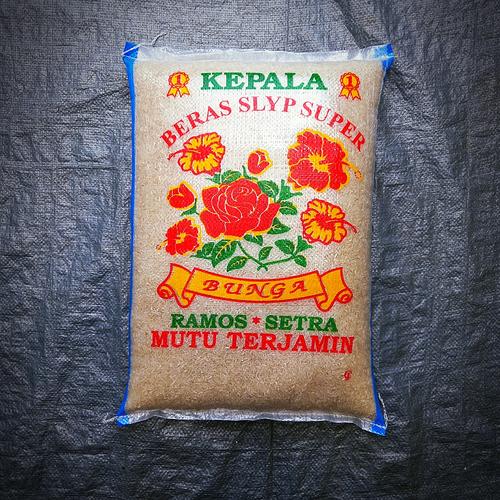 Jual BERAS PUTIH ROJOLELE - KEMASAN 5KG - READY STOCK 100 PACKS - BUNGA ...