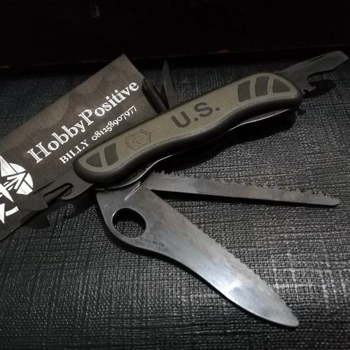 Jual Multitool Victorinox Black Soldier One Hand US Army - Kota ...