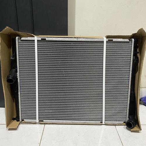 Jual RADIATOR BMW E90 318i 320i 2005 2006 2007 2008 2009 2010 2011 2012 ...