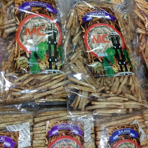 Jual Stick Talas MC / Oleh oleh Khas Pontianak Keripik Talas / Snack ...