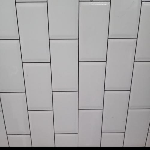 Jual keramik dinding putih polos 25x50 - Kab. Bogor - Aditya Mandiri ...