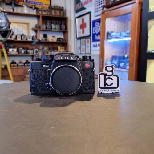 Jual Leica R6.2 R6 mark II leica R62 body only - MINT CONDITON - 6415 ...