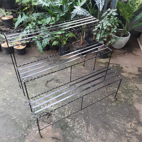 Jual RAK POT BESI 3 SUSUN/RAK BUNGA 3 SUSUN /PROMO HITAM - Hitam ...