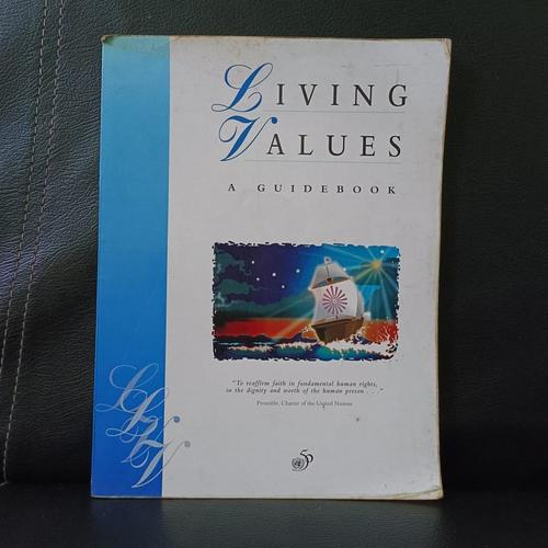 Jual Living Values A Guidebook - Kota Depok - OurBookStore | Tokopedia