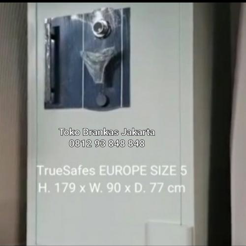 Promo Brankas Tinggi 179 cm hampir 2 meter besar berat 1.270 Kg ton ...