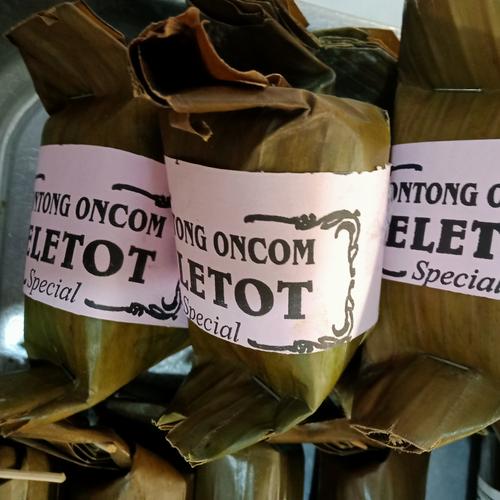 Jual Lontong oncom jeletot - lontong daun - kue basah - jajanan pasar ...
