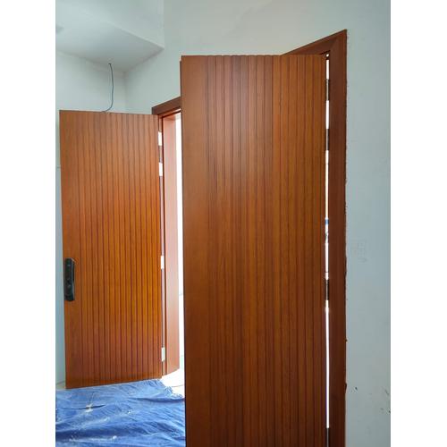 Jual PINTU KAYU SOLID MERBAU NAT LURUS 1X3 UK 35 X 820 X 2100 - Kota ...