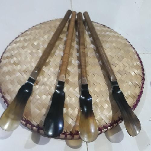 Jual sendok sepatu tanduk gagang kayu jati shoehorn bantu pakai sepatu ...