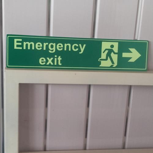 Jual Rambu exit/Emergency exit glow in the dark - exit 31,5x7 - Jakarta ...