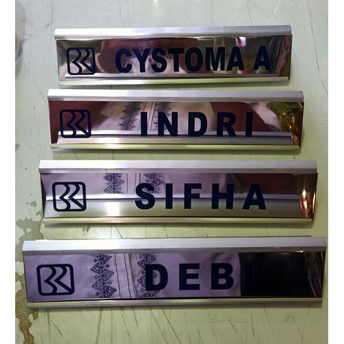 Jual Name Desk Custom | Name Desk Steinless | Nama Meja | Segitiga Nama ...