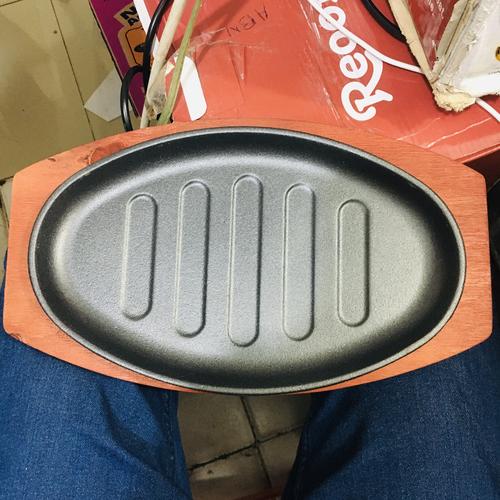 Jual IRON CAST HOT PLATE STEAK BESI OVAL 30CM 11.5inc BESI JEPANG JAPAN ...