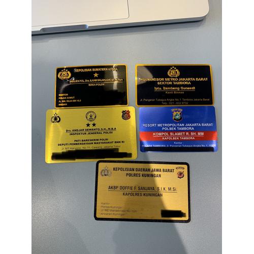 Jual KARTU NAMA PLAT BESI ALUMINIUM ANODISE GOLD HITAM SILVER BISA ...