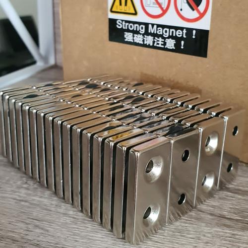Jual Magnet Neodymium 40x20x5mm (ada lubang baut) - Kota Tangerang ...