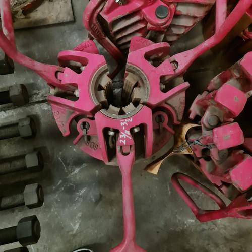 Jual rotary slip tubing BJ varco 2.3/8"- 3.1/2" - Kota Palembang - oil ...