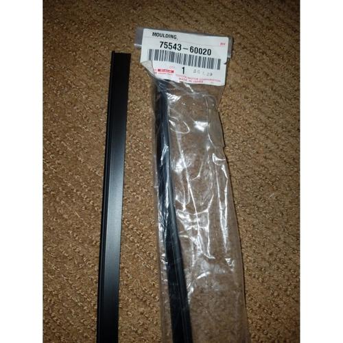 Jual KARET KACA BESAR DEPAN 75543-60020 ORI Land Cruiser VX100 LEXUS ...