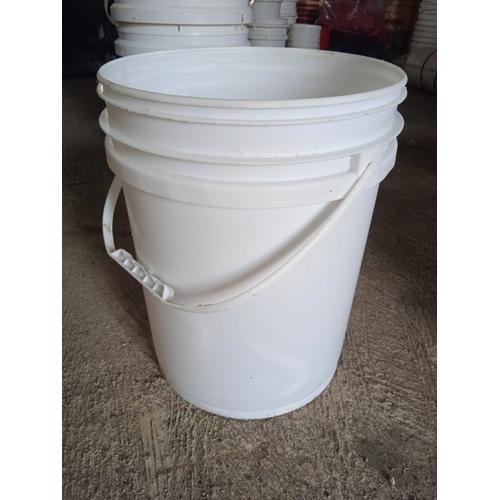 Jual ember putih bekas 25kg / Pail plastik 25kg bekas cat + tutup ...